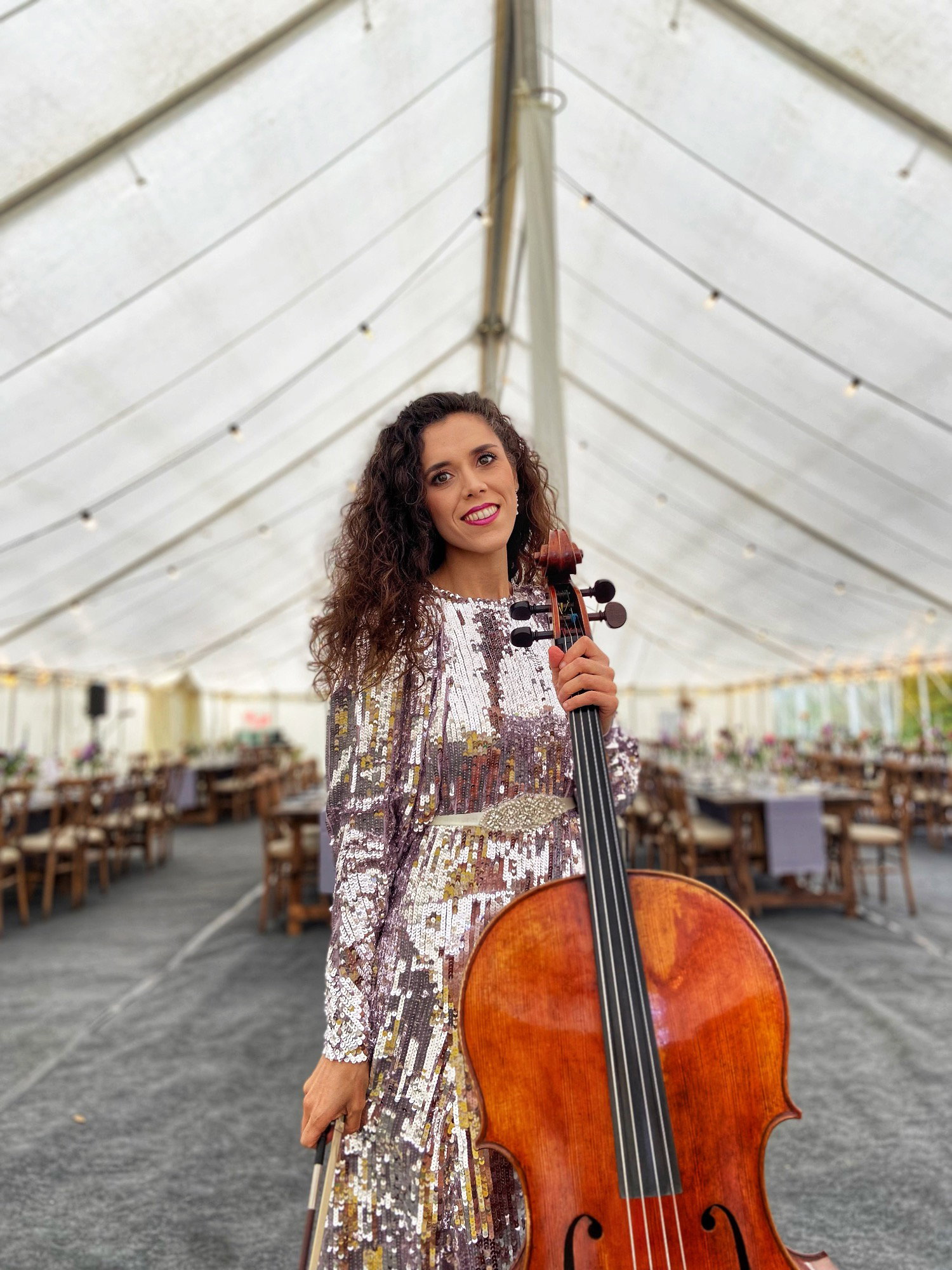 Royal Cellist | Solo Cellist / Electric Cello London | Alive Network