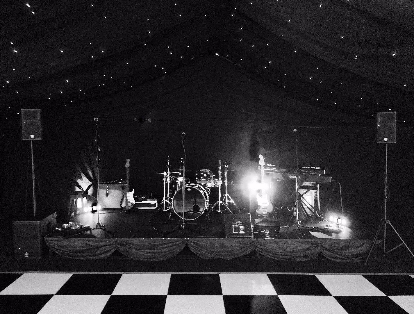 Ultraviolet | Rock and Pop Function Band London | Alive Network