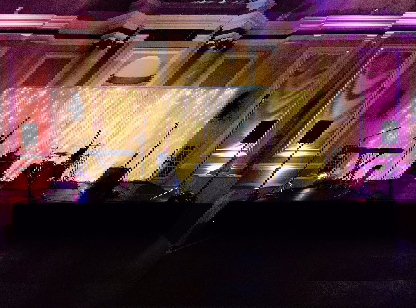 Ultraviolet | Rock and Pop Function Band London | Alive Network