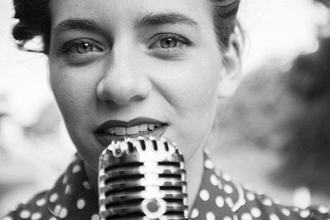 Eva Rose | Vocal & Piano Duo Essex | Alive Network