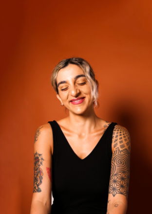 Eleni | Solo Singer With Tracks London | Alive Network