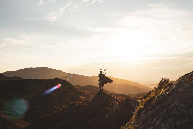 James The Piper | Bagpipe Player Stirling | Alive Network