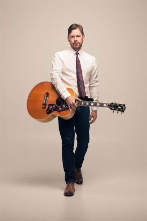 Mark Stevens | Solo Singer/ Guitarist Nottinghamshire | Alive Network