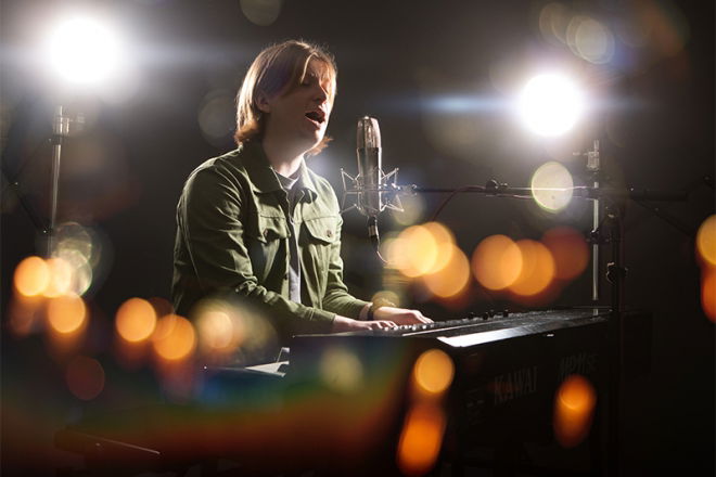 Nathan James | Singer Pianist Staffordshire | Alive Network