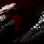 Huw Jones | Solo Singer/Guitarist London | Alive Network