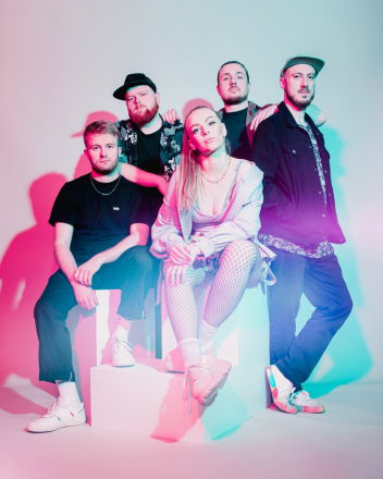 Switch | Rock and Pop Function Band Bristol | Alive Network