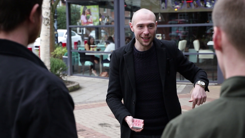 Sam Holt | Magician Stockport, Cheshire | Alive Network