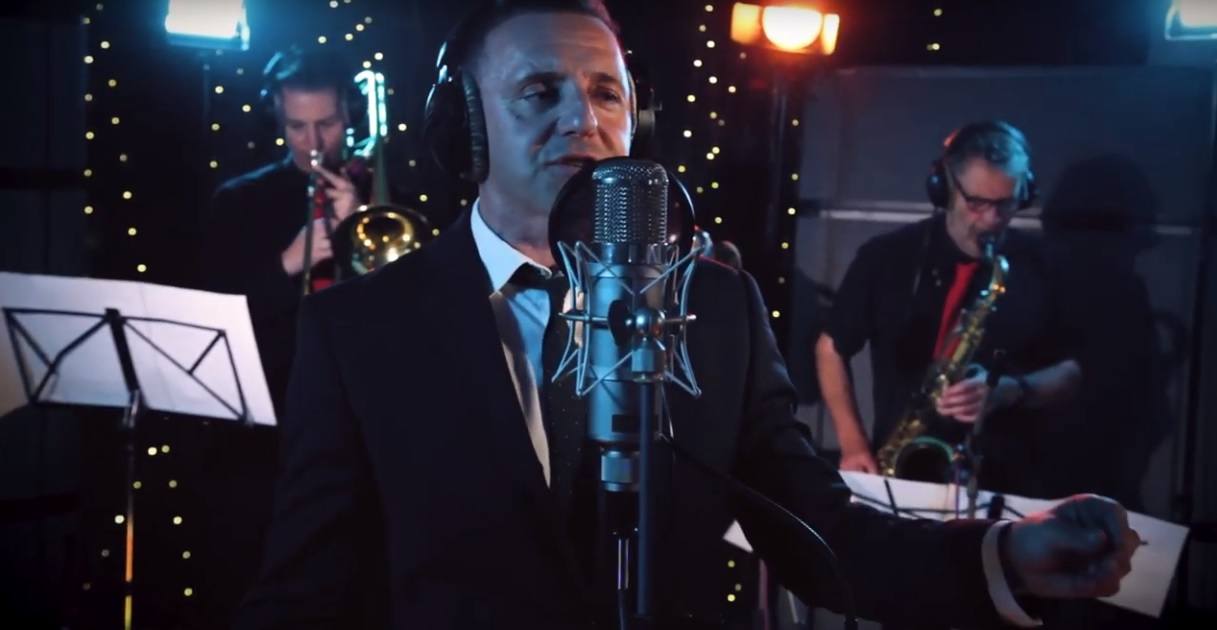 Andy James | Rat Pack & Swing Singer Manchester | Alive Network