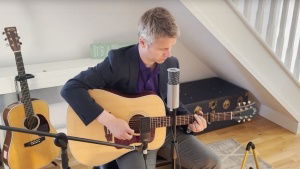 Terry Blake | Singer Guitarist Kent | Alive Network