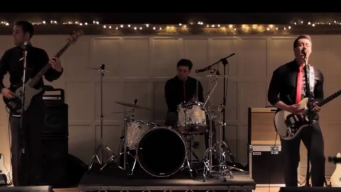 Beat Surrender | Rock and Pop Trio Newcastle Upon Tyne, Northumberland ...