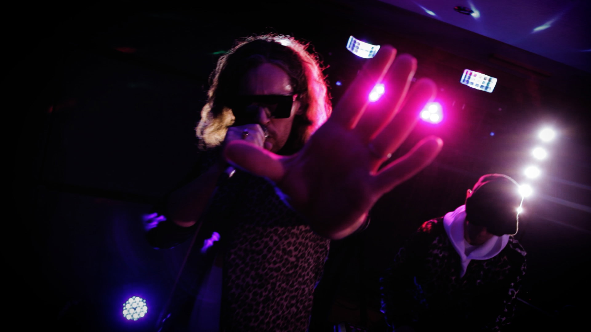 Discoteca | Electro Inspired DJ Live Party Band Kent | Alive Network