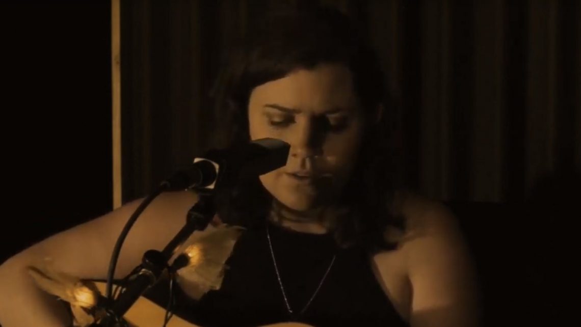 Elly | Singer Guitarist London | Alive Network