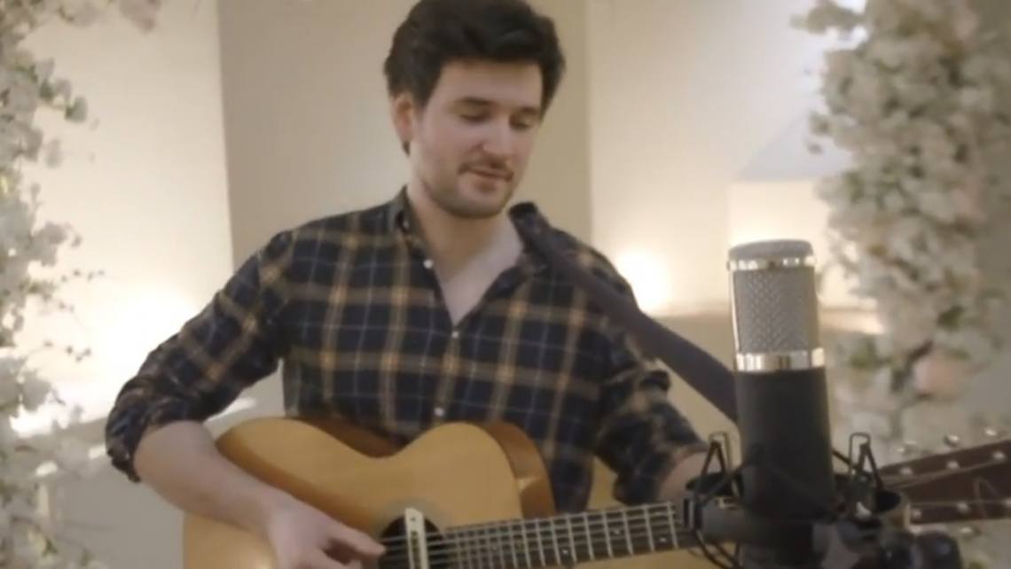 James Edward | Singer Guitarist London | Alive Network