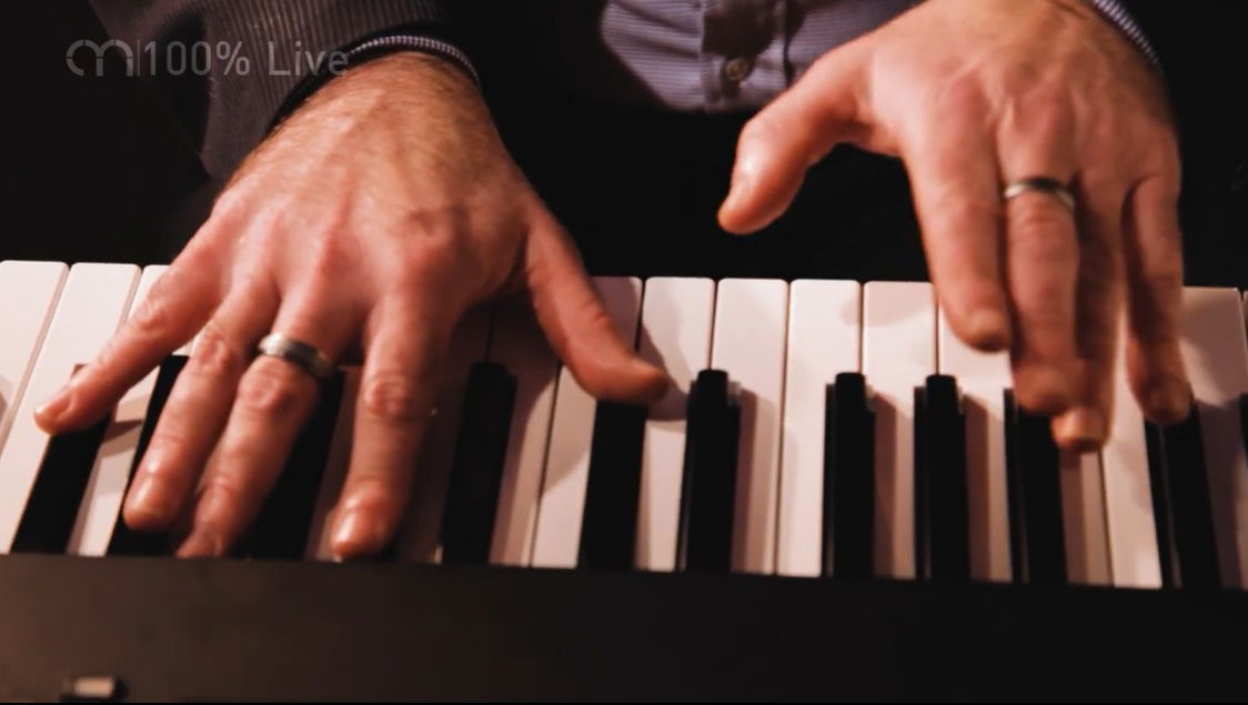 Johnny Fingers | Pianist Newquay, Cornwall | Alive Network