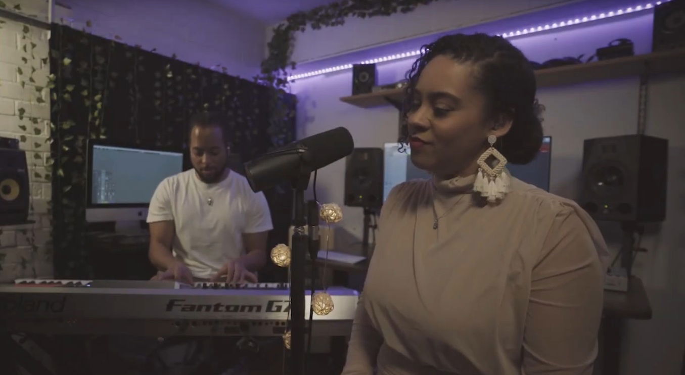 Laura Soul Valore | Solo Soul / Motown Singer London | Alive Network