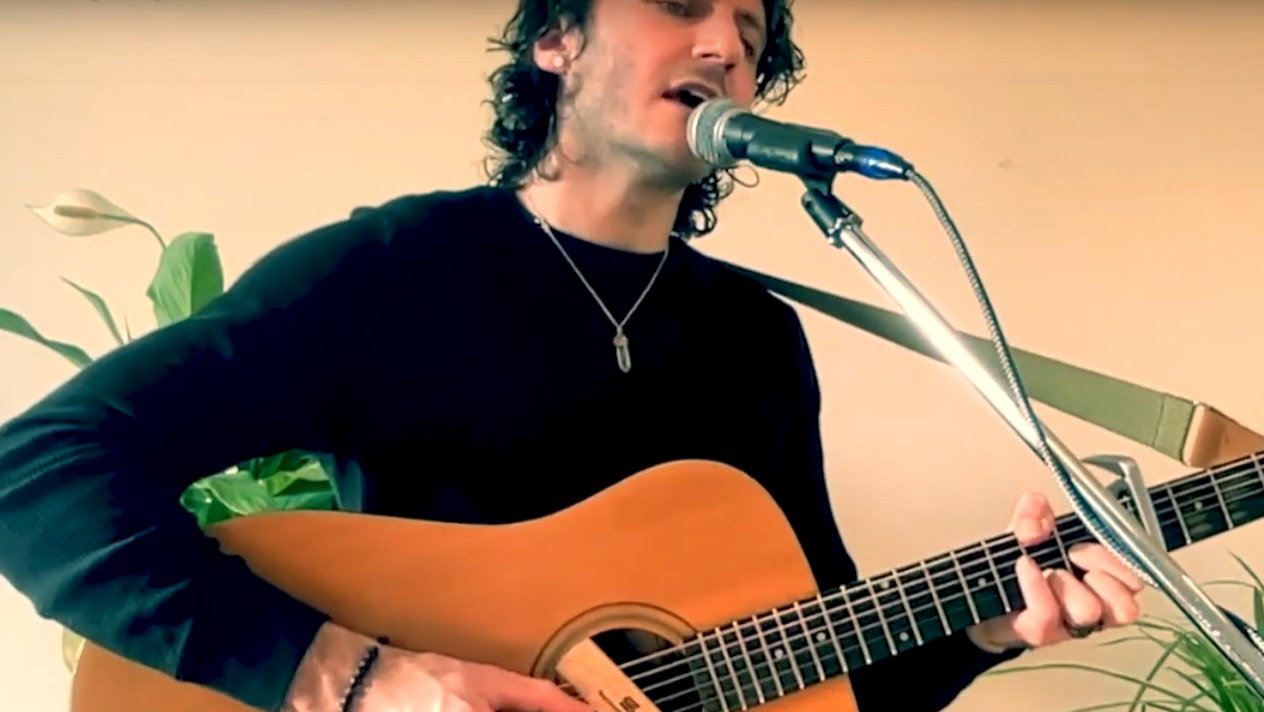 Matthew J | Singer Guitarist Edinburgh | Alive Network