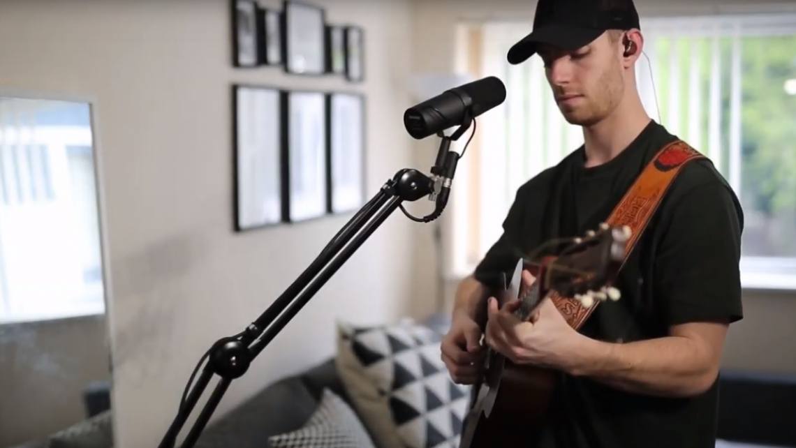 Matty H Acoustic | Singer Guitarist Nottinghamshire | Alive Network