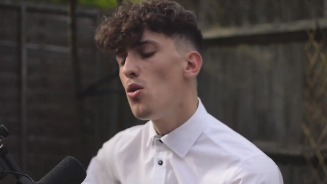 Nathaniel | Singer-Guitarist Staffordshire | Alive Network