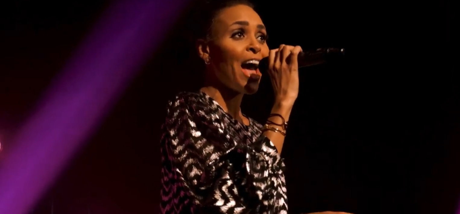 Rachel Marie | Solo Singer With Tracks Essex | Alive Network