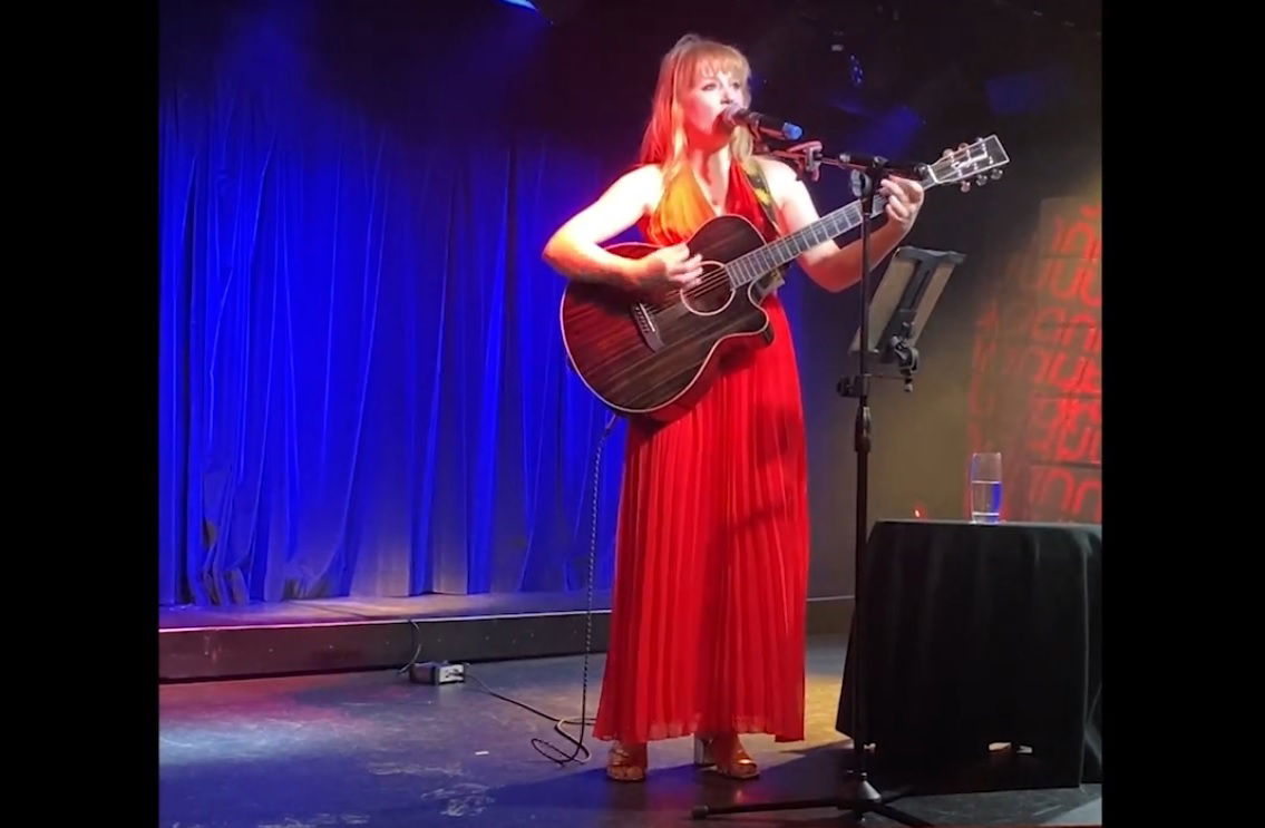 Francesca A | Singer Guitarist Hertfordshire | Alive Network