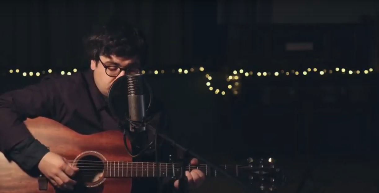 Samuel Simmons | Singer Guitarist Lincolnshire | Alive Network