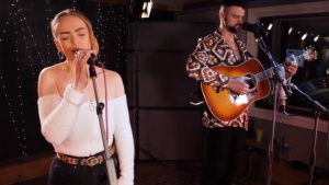 Velvet Moon | Acoustic Duo Bristol | Alive Network