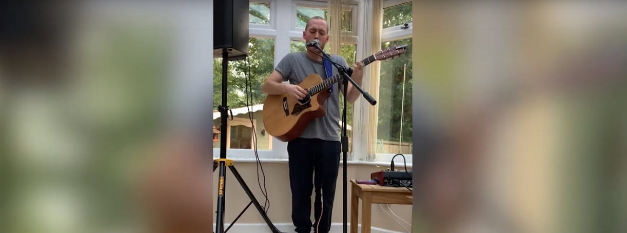 Joe Brian | Singer Guitarist Hampshire | Alive Network