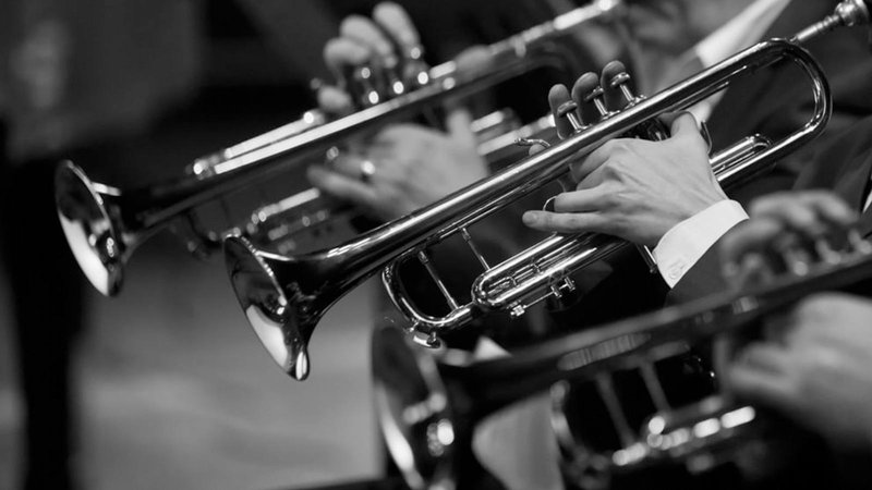 35 Traditional Songs To Walk Down The Aisle To | Bride Entrance Songs